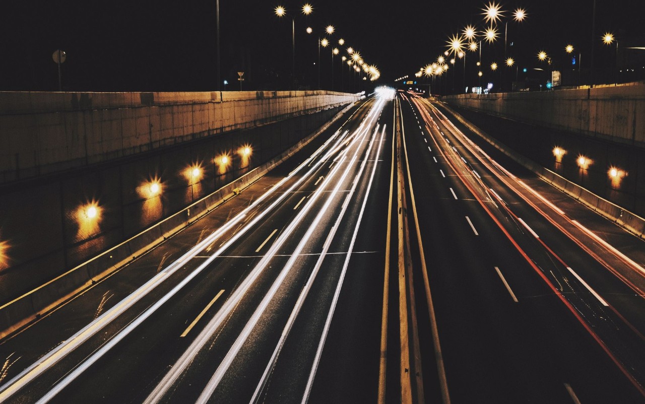 Dinamika Perkembangan Ekonomi Membayangi Bursa Saham Global